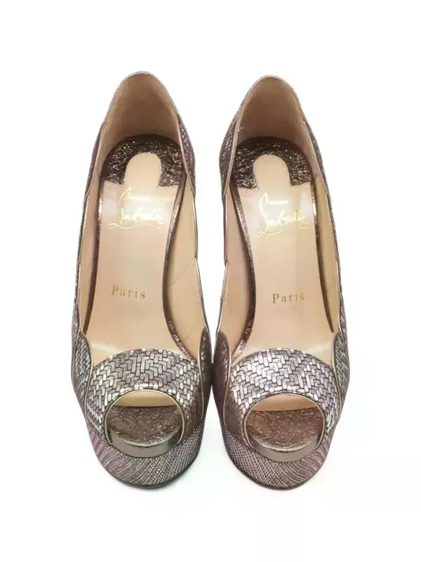 CHRISTIAN LOUBOUTIN Torsatoe Scallop Platform Pumps - Silver