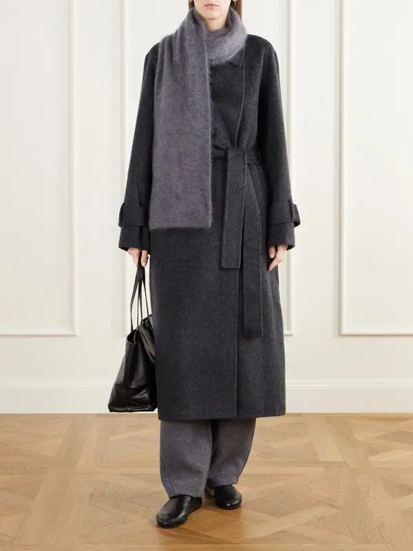 LISA YANG Enoa Brushed Cashmere Scarf