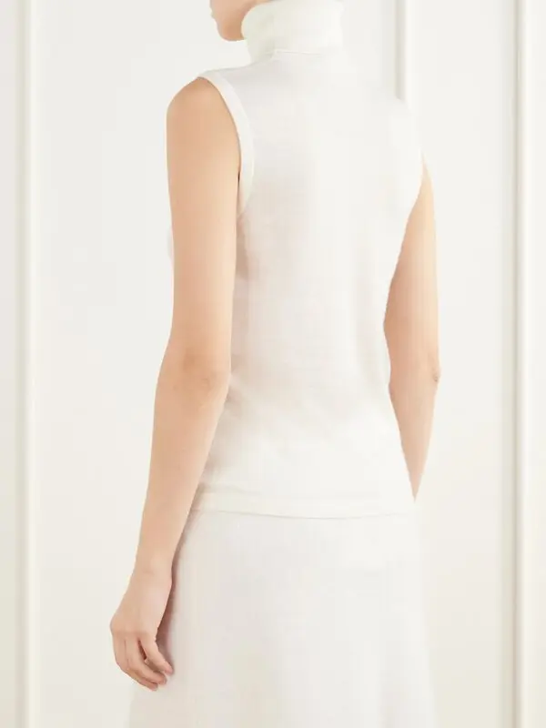 LISA YANG Marelyn Cashmere Knitted Turtleneck Top