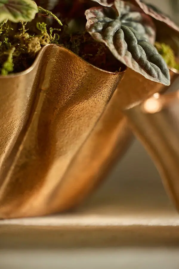 TERRAIN Metallic Ruffle Handkerchief Planter
