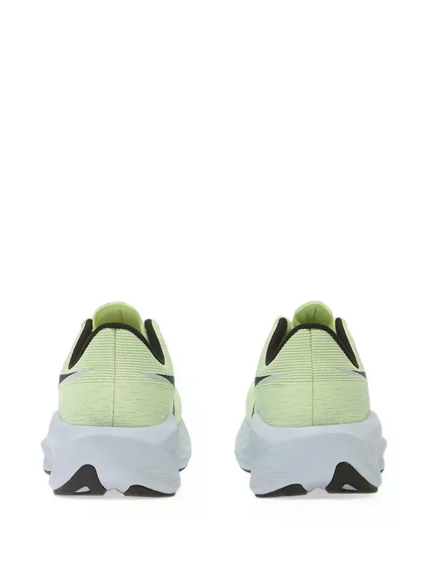 Asics Novablast 6 Sneakers - Yellow