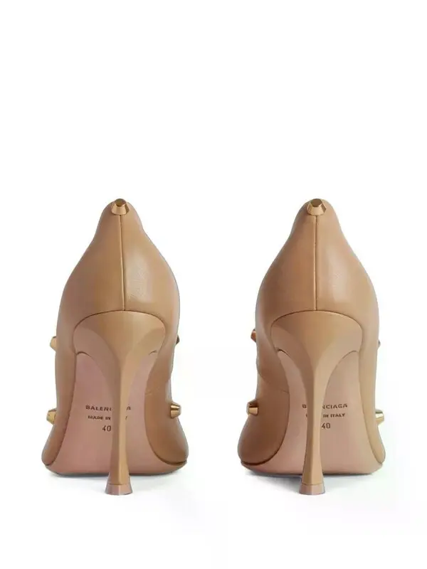 Balenciaga Midnight City Pump In Beige