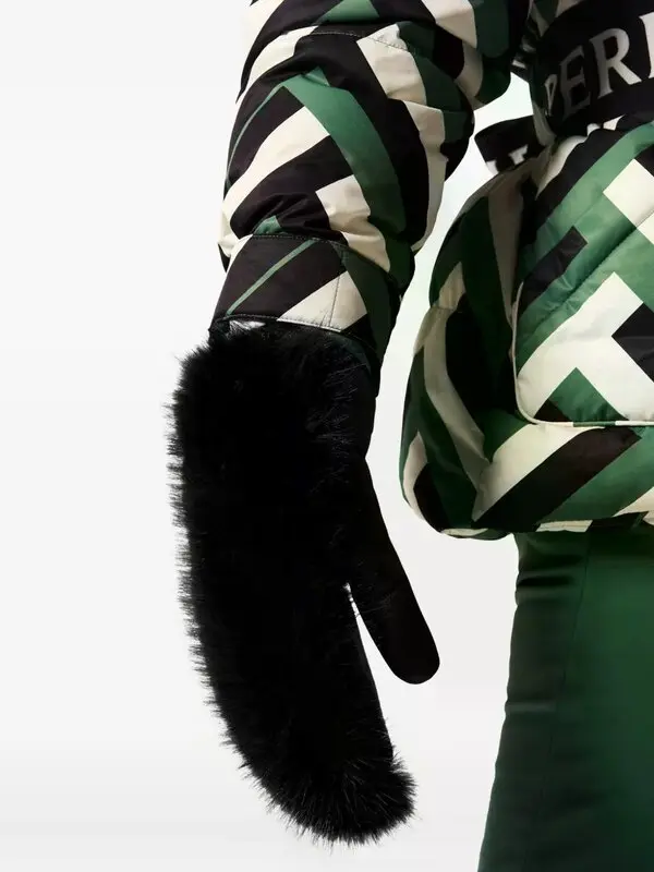 Perfect Moment Fur Star-embroidered Gloves