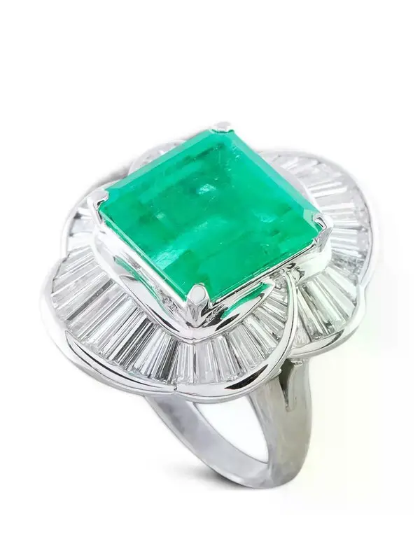 LB EXCLUSIVE Emerald And Diamond Ballerina Ring - Silver