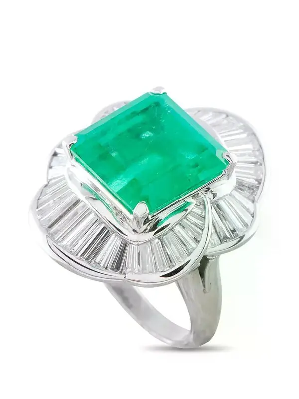 LB EXCLUSIVE Emerald And Diamond Ballerina Ring - Silver