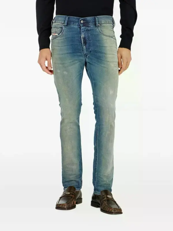 DIESEL® Regular 2032 D-krooley-bw Joggjeans® 06a04 Jeans