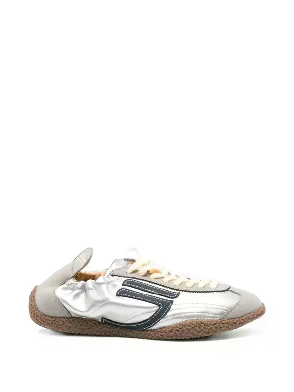 PURAAI Logo-patch Metallic Sneakers - Silver