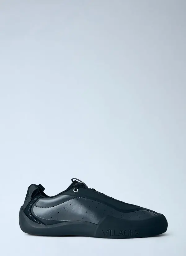 VILLAGE PM 2pm Sneakers - Black
