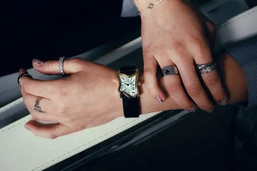 LAPHONT Square Melting Gold Watch