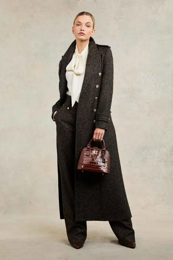 Holland Cooper The Herringbone Suit 's
