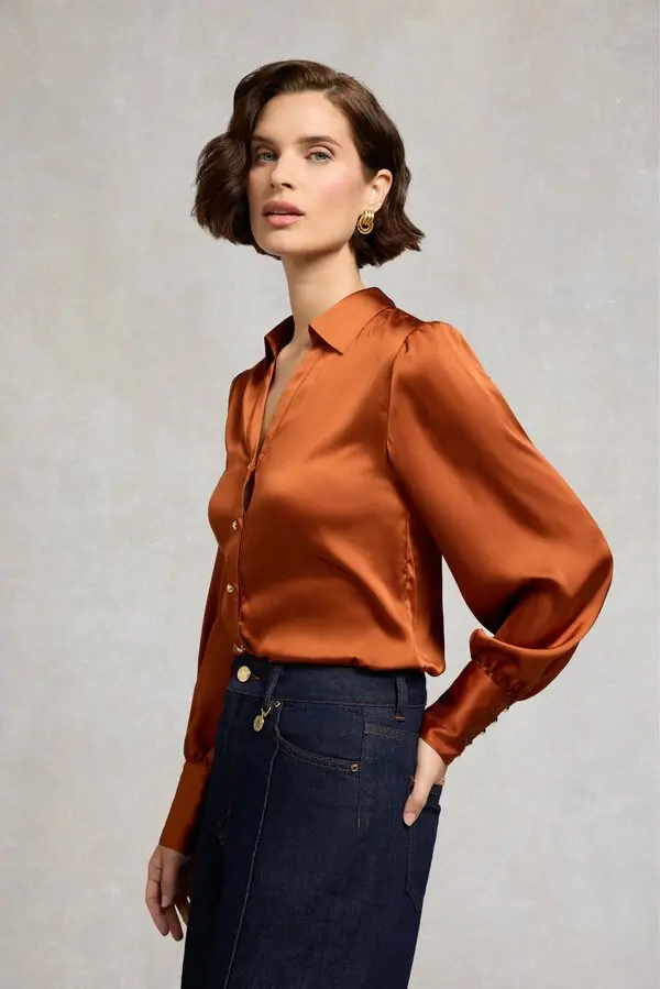 Holland Cooper Annie V-neck Shirt