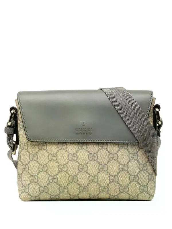 Gucci 2000-2015 Gg Supreme Flap Messenger Bag Crossbody Bag - Grey