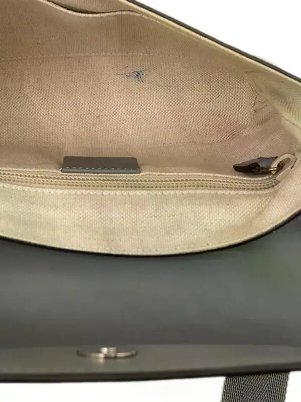 Gucci 2000-2015 Gg Supreme Flap Messenger Bag Crossbody Bag