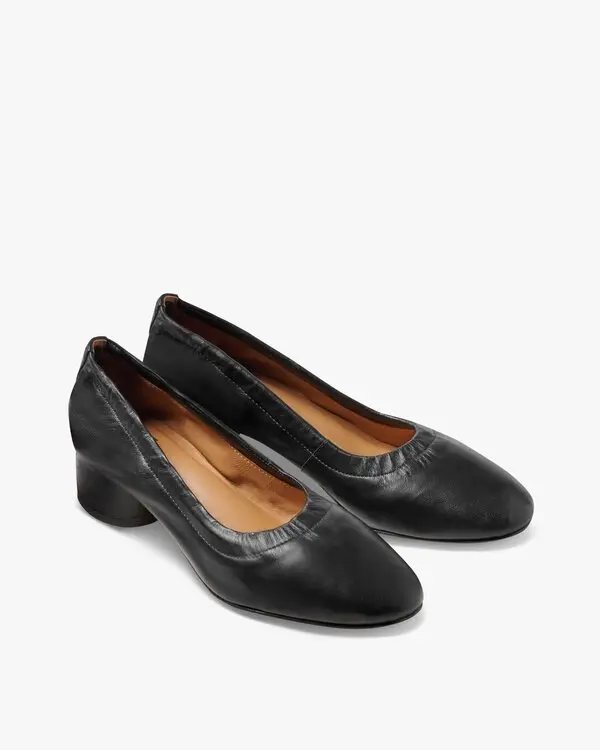 Beek Lina Leather Ballet Heel