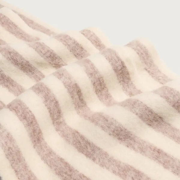 DAMSON MADDER Brushed Fluffy Scarf