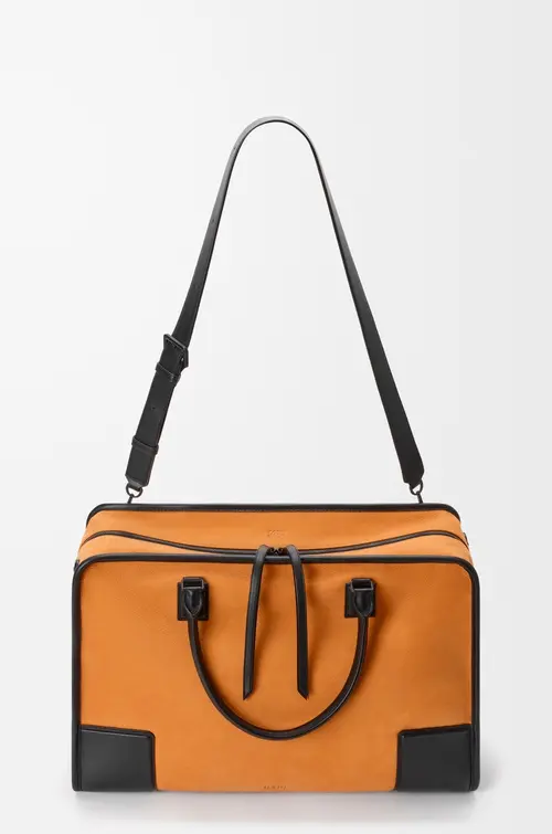 Loewe Amazona 180 Duffle In Nubuck