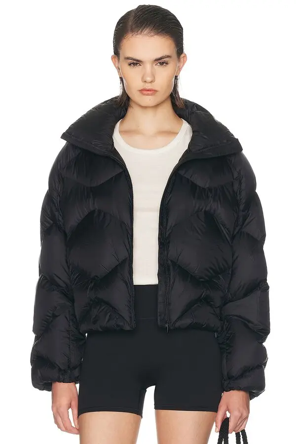 Lululemon Featherweight Cropped Quilted Puffer Jacket