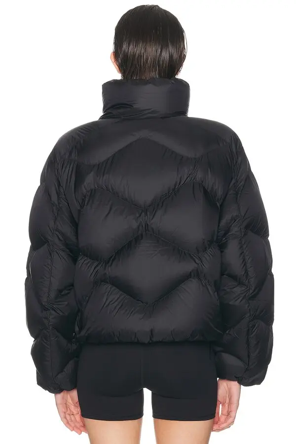 Lululemon Featherweight Cropped Quilted Puffer Jacket