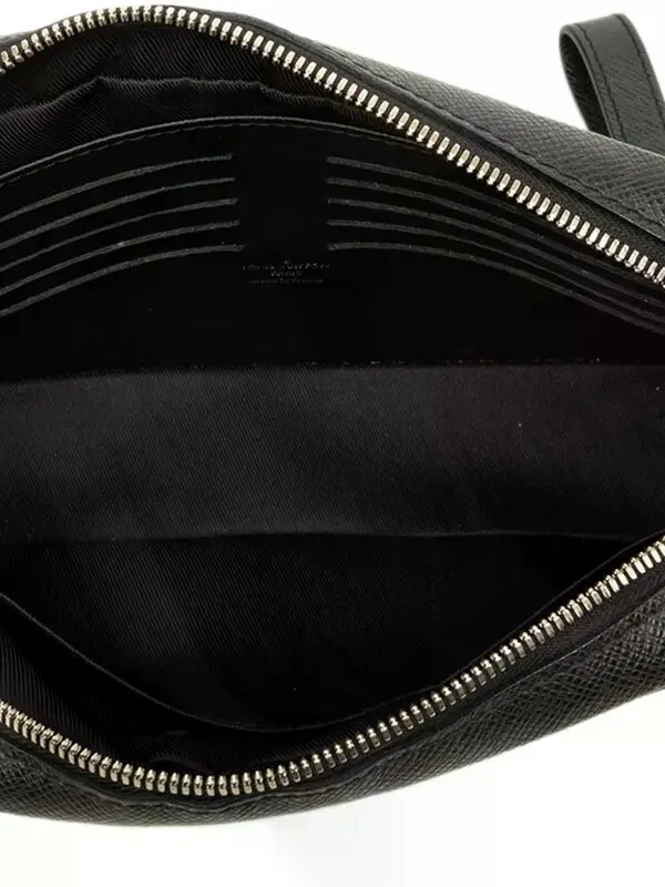 LOUIS VUITTON 2019 Taiga Pochette Kasai Clutch Bag