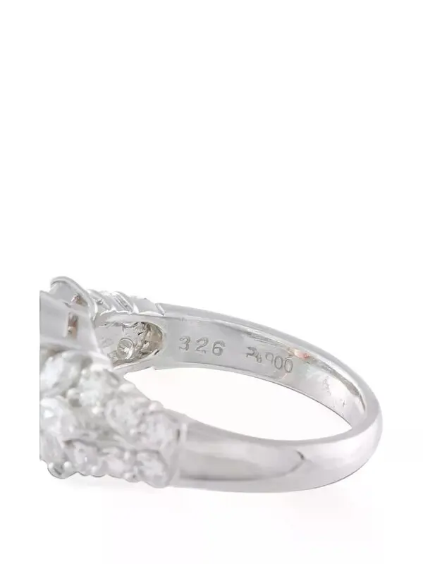 LB EXCLUSIVE Center Spinel Embellished Ring