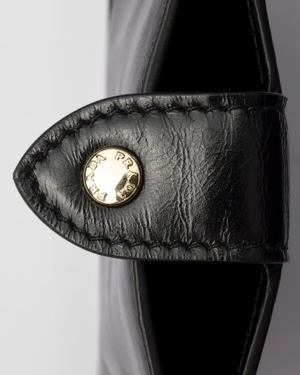 Prada カードケース