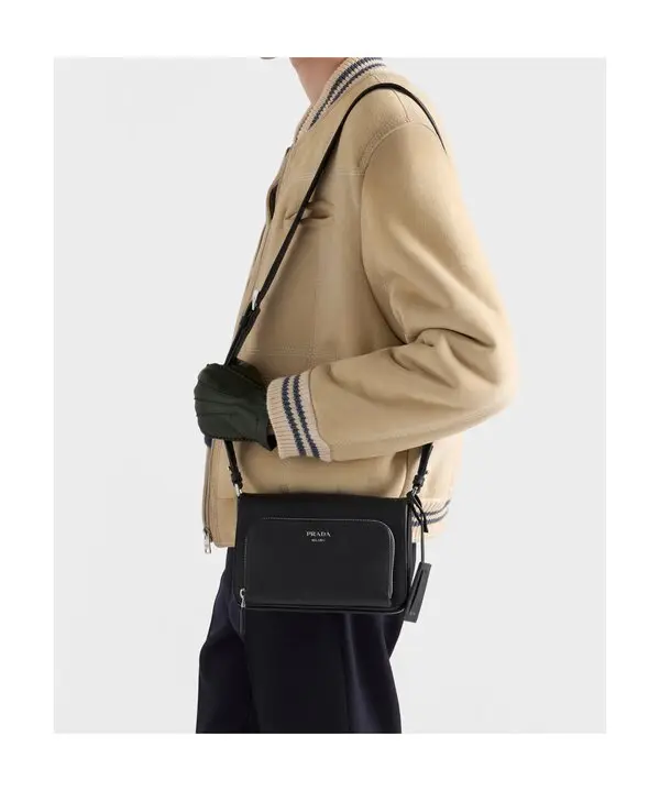 Prada サフィアーノレザー ショルダーバッグ