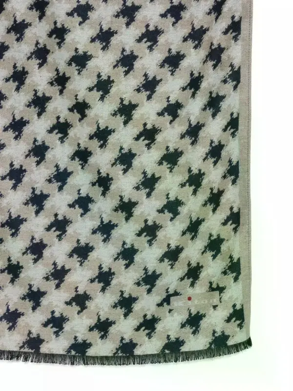 Kiton Houndstooth-pattern Frayed-edge Scarf