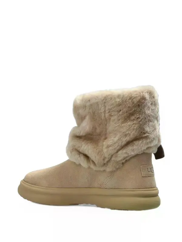 UGG Après City Boots