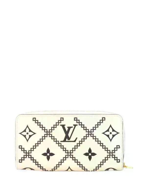 LOUIS VUITTON Zippy Wallet Monogram Empreinte Giant Broderies Small Wallets