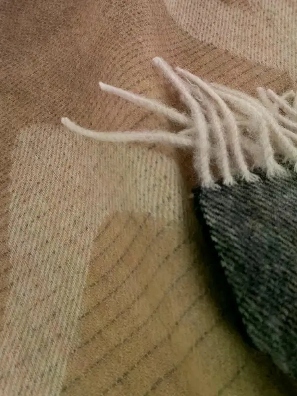 Paul Smith Logo-intarsia Fringed Scarf