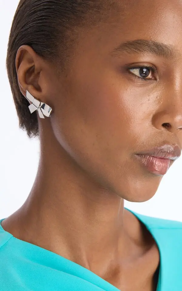 Oscar De La Renta Small Bow Stud Earrings