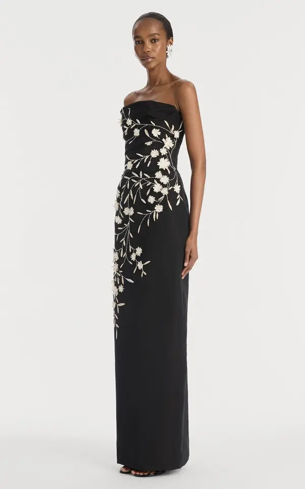 Oscar De La Renta Edelweiss Embroidered Gown