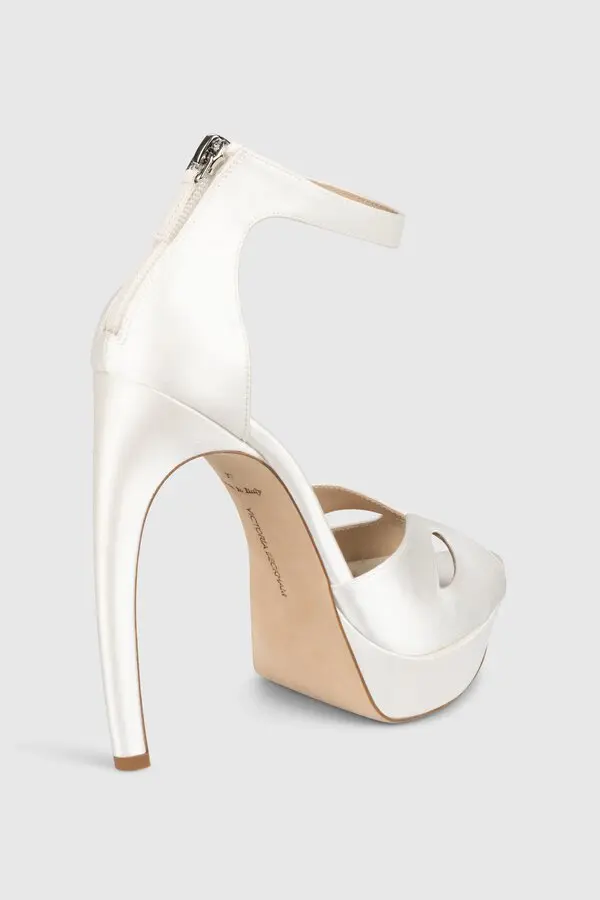 Victoria Beckham Harlow Mask Platform Sandal 135 Satin - Ivory