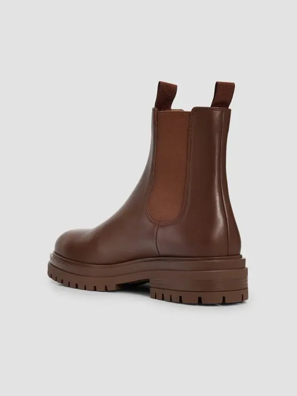 GIANVITO ROSSI Chester Paro Leather Chelsea Boots