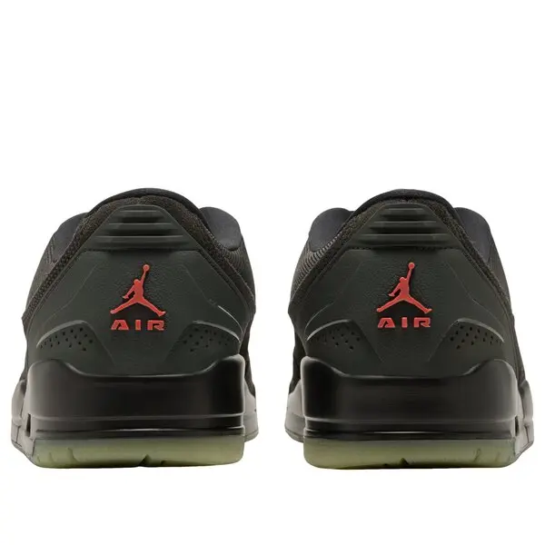 JORDAN Ultra