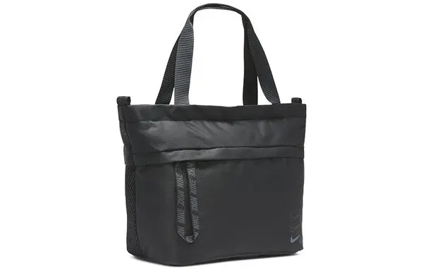 Nike Essentials Tote