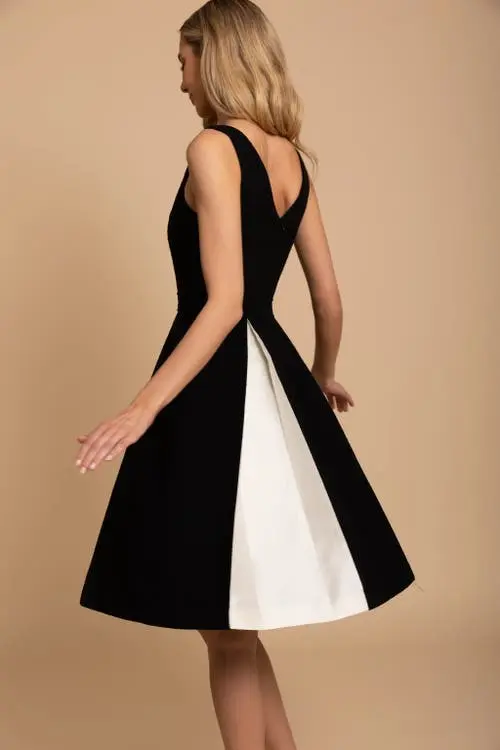 SANTINNI Poise Pleated Silk Taffeta Wool Dress