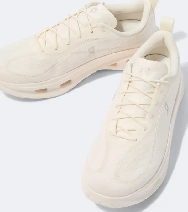 Loewe X On Cloudtilt Prem Running Shoes - White