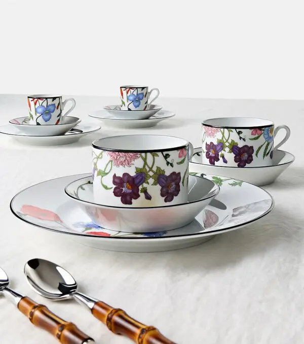 Gucci Flora Set Of 2 Teacups And Saucers
