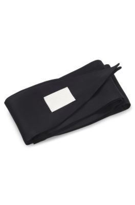 Hugo X Entire Studios Foulard