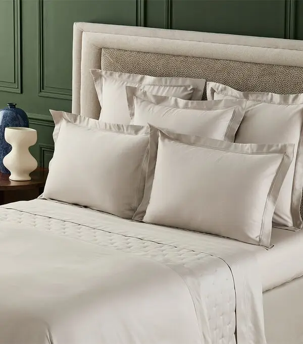 YVES DELORME Triomphe King Duvet Cover