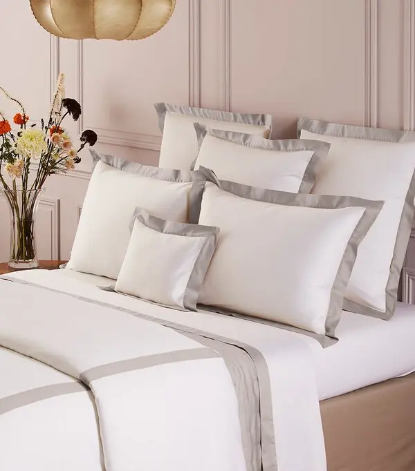YVES DELORME Linea Super King Flat Sheet