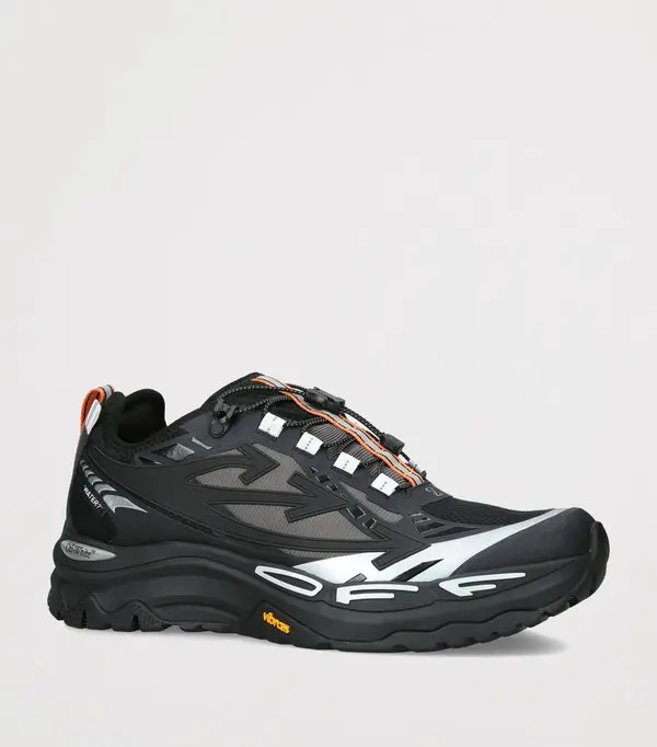Off-White Be Right Back Trail Sneakers - Black