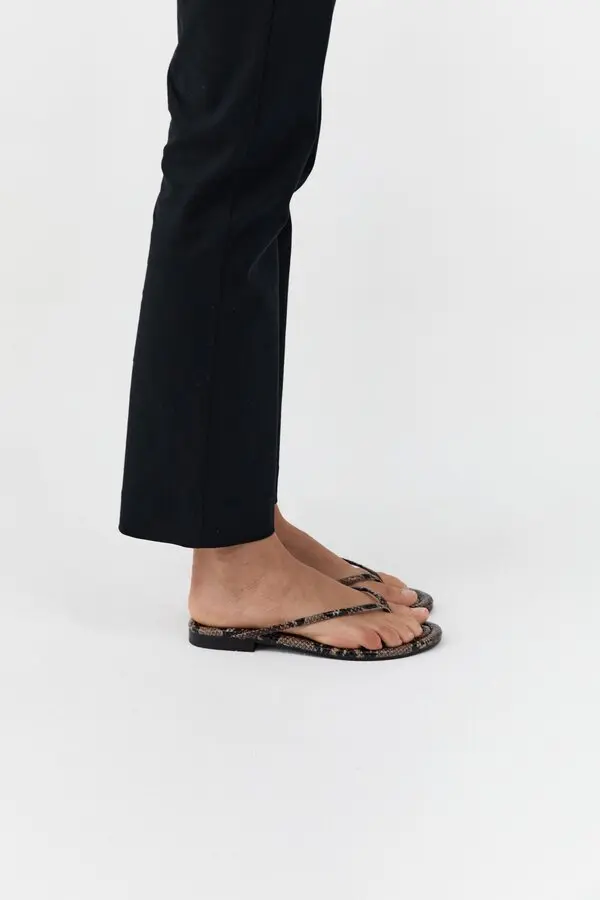 ST. AGNI Fine Flip Flop