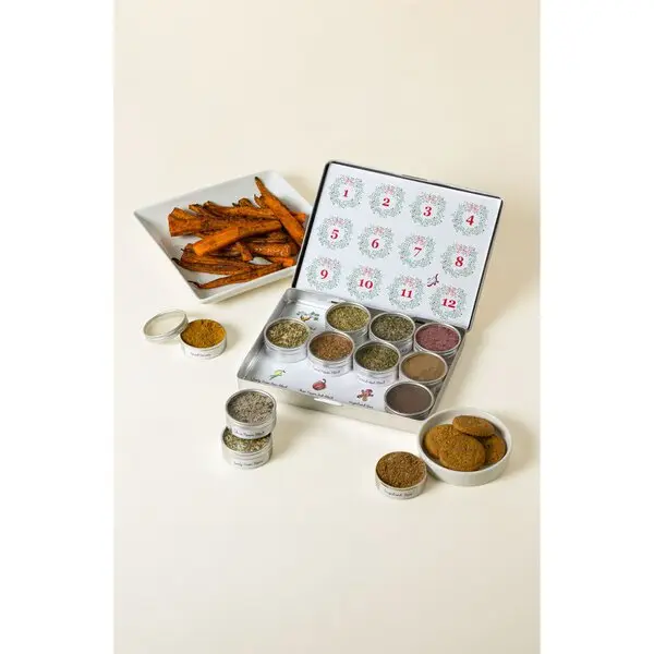UNCOMMON GOODS 12 Days Of Holiday Seasonings Advent Calendar - Multi