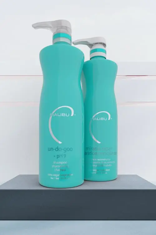 MALIBU C Miracle Repair Reconstructor With Un-do-goo Shampoo Liters Duo