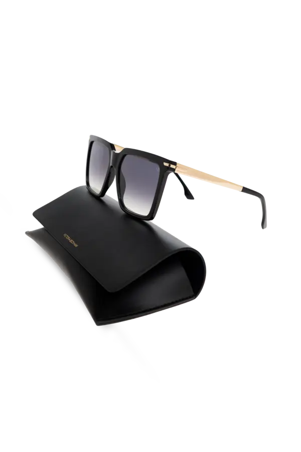 Victoria Beckham Oversized Rectangular Sunglasses With Slightly Rounded Corners