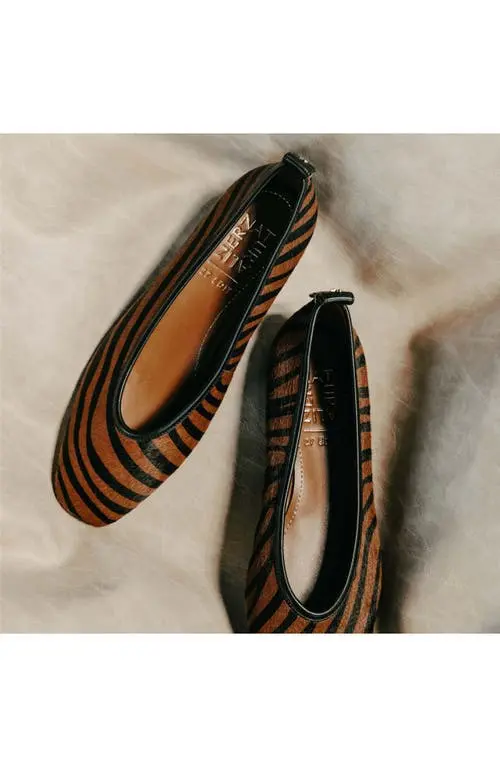 27 EDIT NATURALIZER Carla Ballet Flat