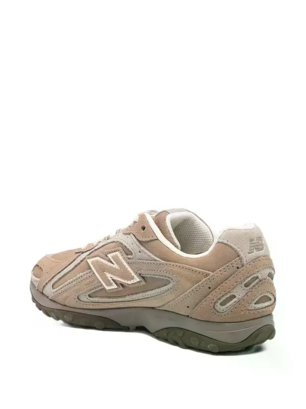 NEW BALANCE 204l Panelled Low-top Sneakers