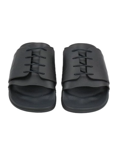 MAISON MARGIELA Minimalist Rubber Slippers - Black